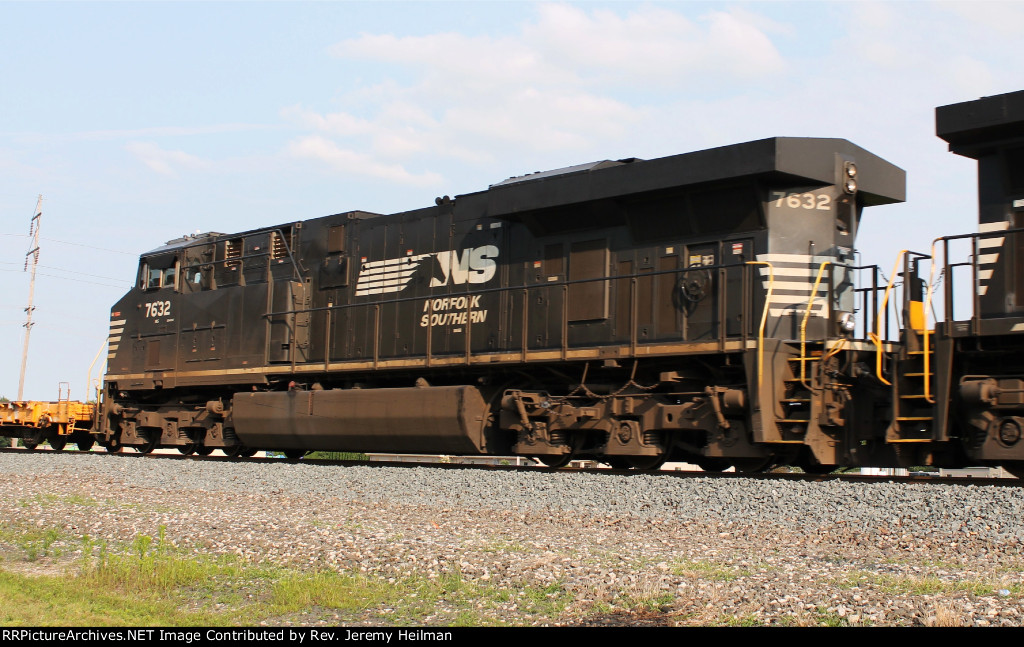 NS 7632 (1)